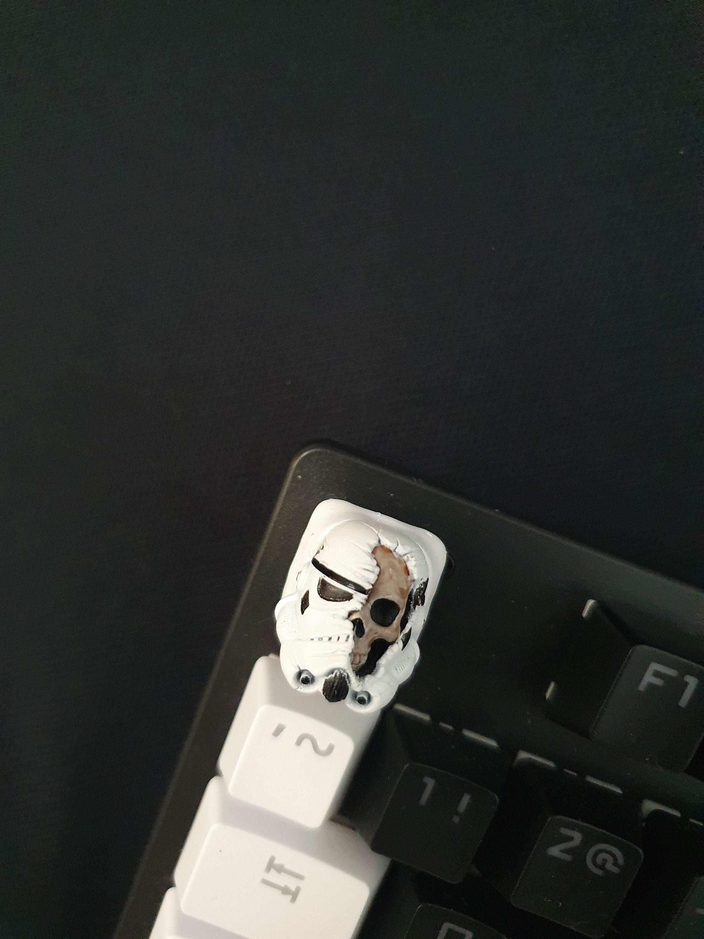 Artisan Custom Keycaps Keyboard Star Wars White Stormtrooper Skull ...