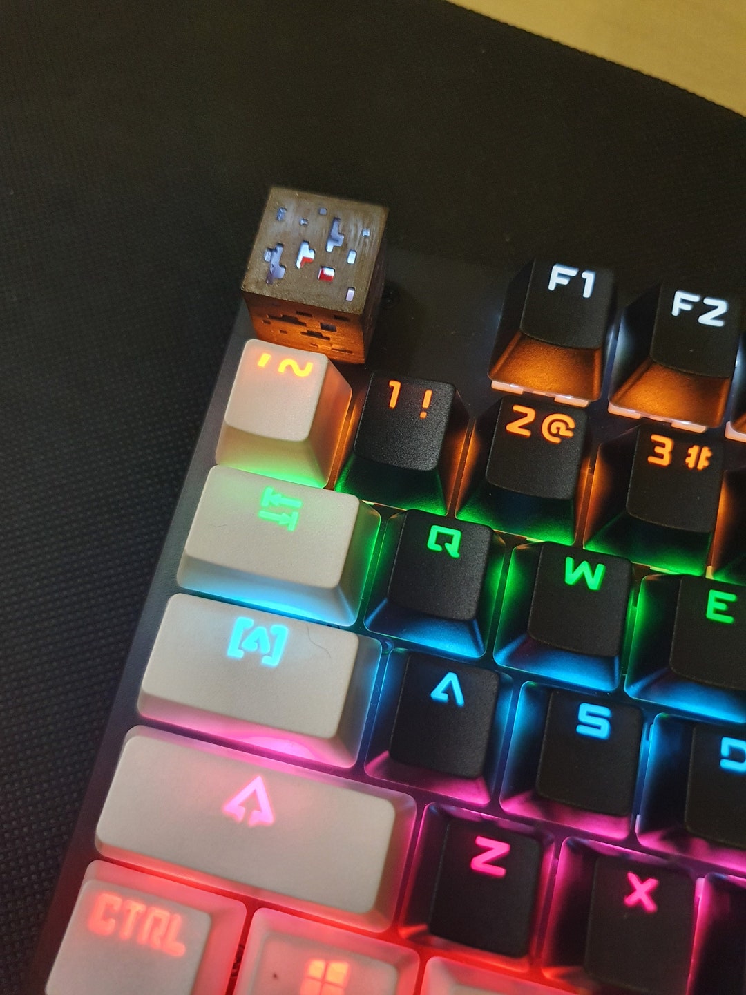 Artisan Custom Keycaps Keyboard Stone Minecraft Red Mechanical Switches ...