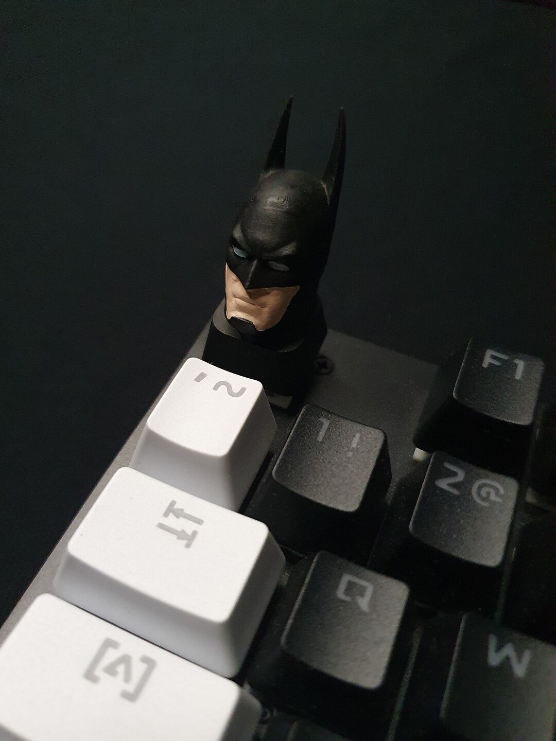 Artisan Custom Keycaps Keyboard Helmet Battman Black Mask Mechanical ...