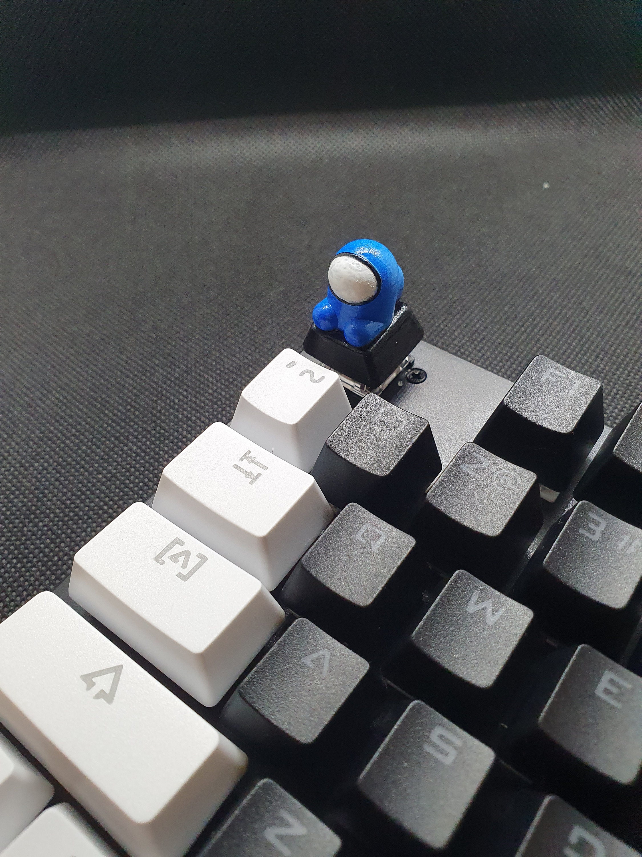 Artisan Custom Keycaps Keyboard Among Us Character Game Mechanical ...