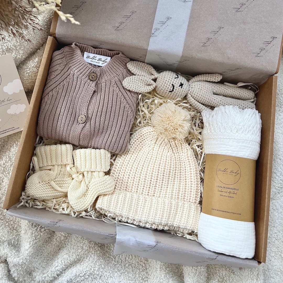 Baby Gift Box, Personalized Gift, Gender Neutral Baby Gift Set, Baby ...