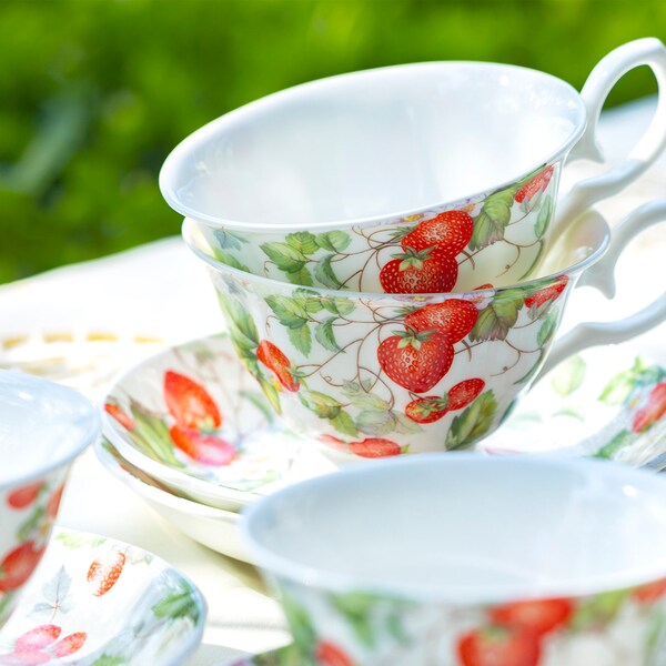 Strawberry Tea Set - Etsy