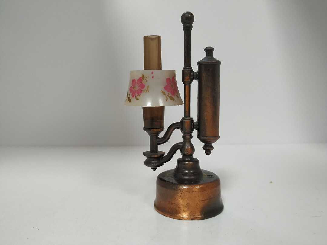 Classic Oil Lamp Pencil Sharpener Metal Die Cast Collectors Miniature ...