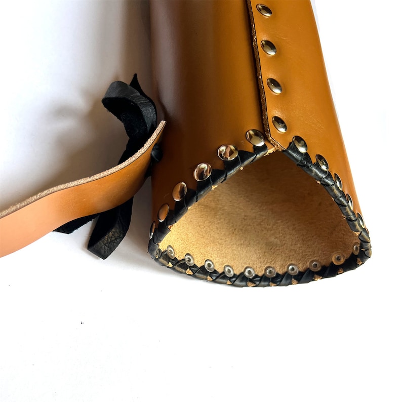 Traditional Arrow Hip Quiver Brown Leather Arrow Holder Fully Handmade ...