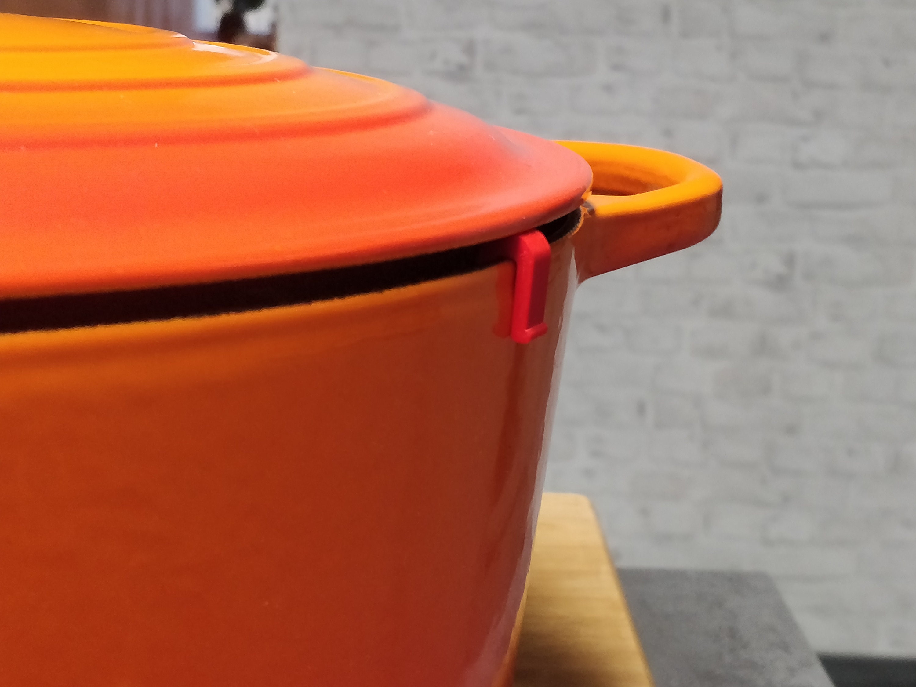 Le Creuset Lid Protector Rubber Clips - Etsy