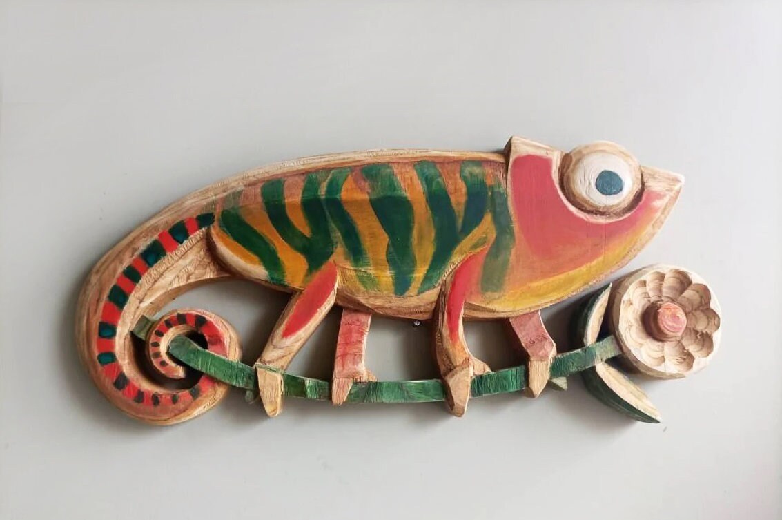 Art & Collectibles Art Objects Wooden chameleon sculpture,Wooden Hanging chameleon,Carving Wood ...