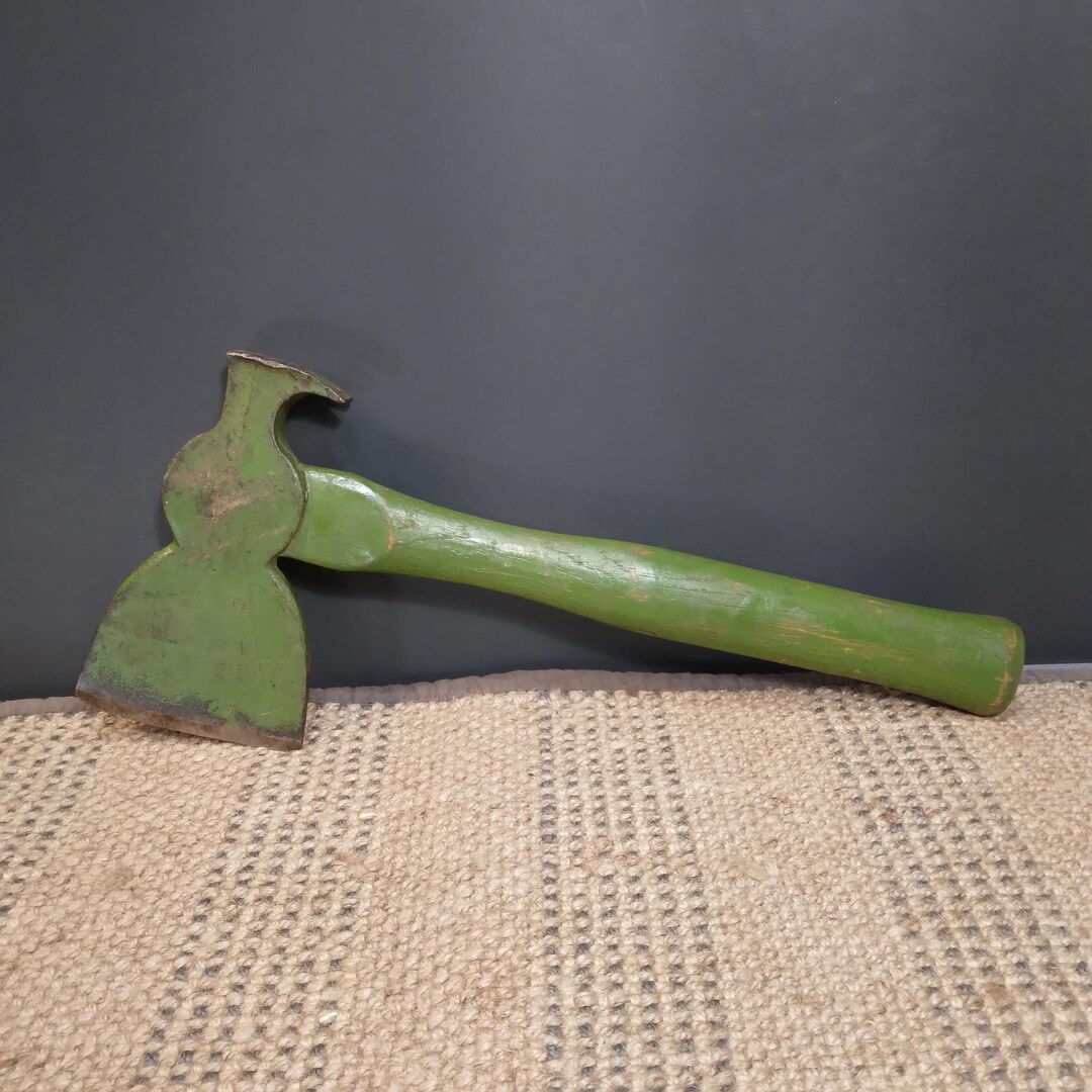 Vintage Carpenter Hatchet With Nail Claw, Roofing Axe Tool With Wood ...