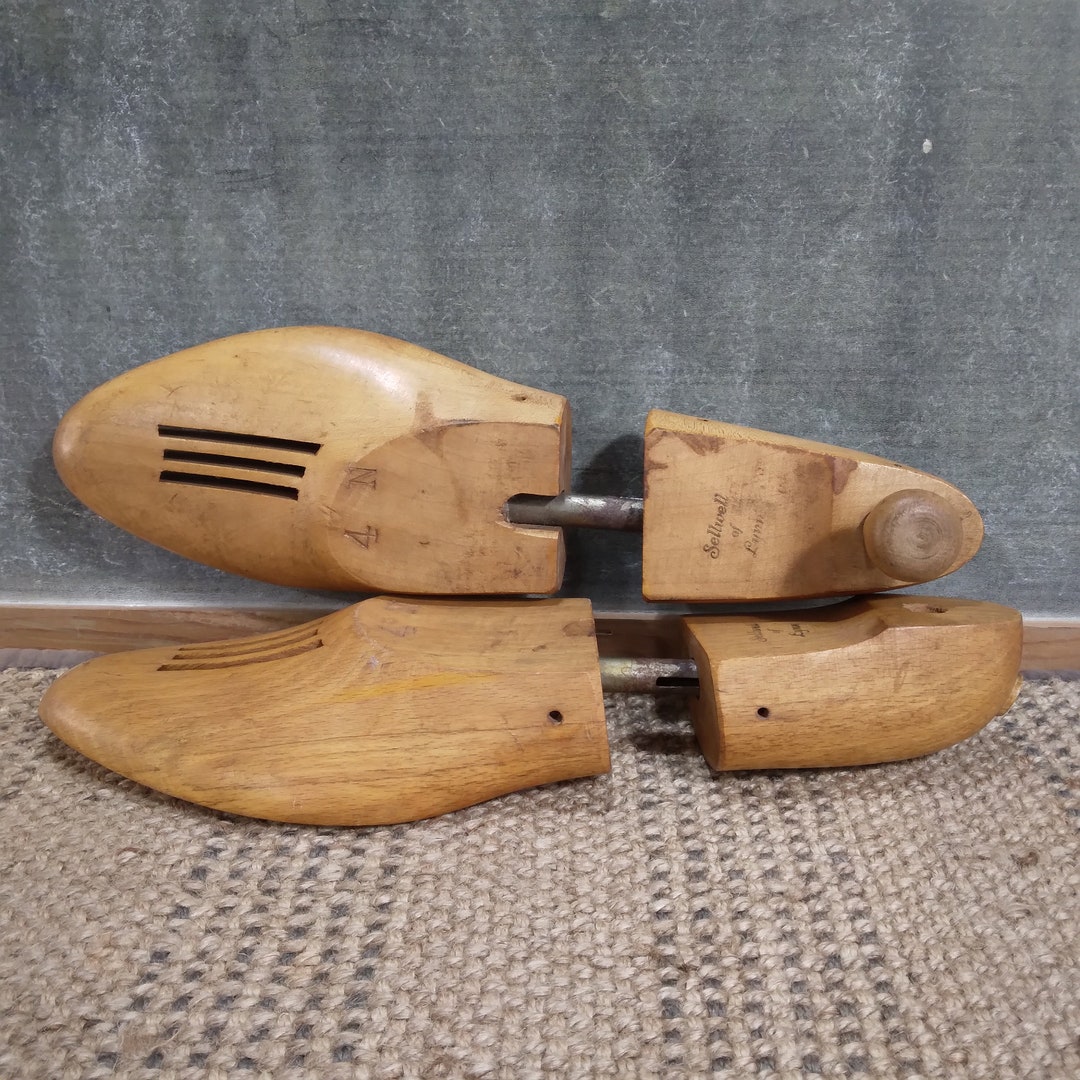 Vintage Pair of Solid Wood Large Shoe Forms 12 Shoe Stretchers With ...