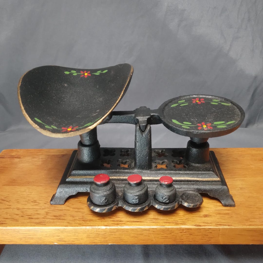 Vintage Mini Cast Iron Small Kitchen Scale W/scoop & 3 Weights, Black W ...