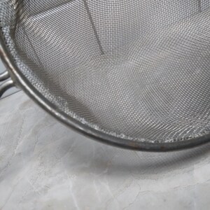 Vintage Primitive Ecko Black Corn Cob Handle Sieve Strainer Metal Mesh ...