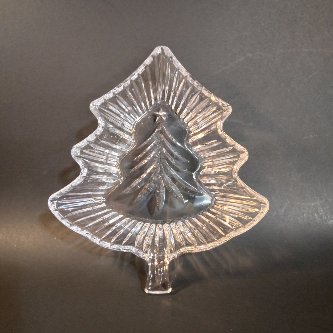 Vintage Clear Glass Christmas Tree Shaped Candy or Dip Dish Beautiful ...
