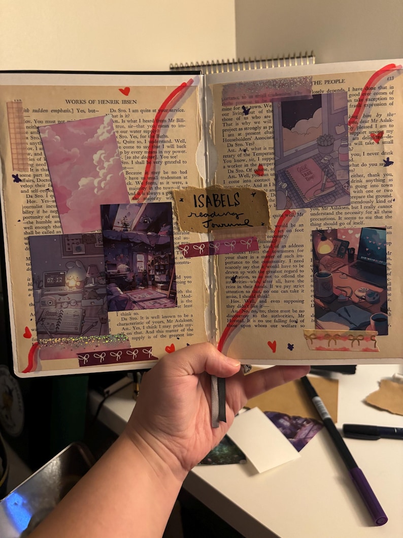 Custom Reading Journal - HRCYED Edition - Hand-drawn Pages - Etsy