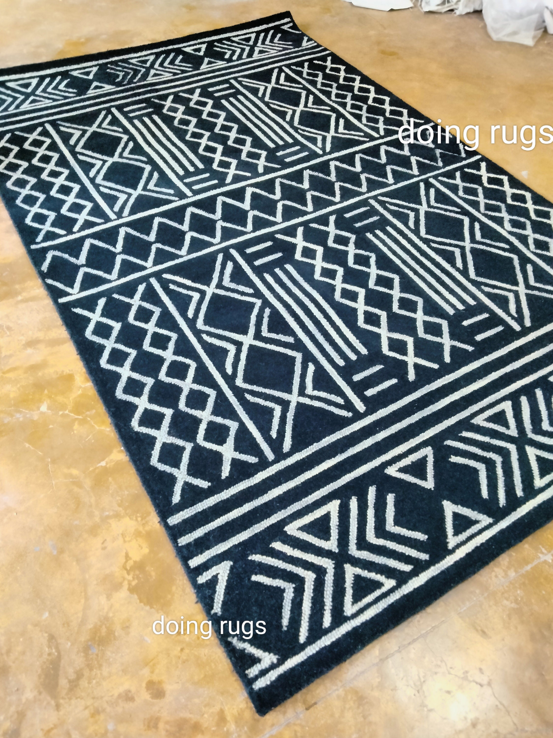 Hand-tufted Wool Area Rug, Black and White Geometric Design - Etsy