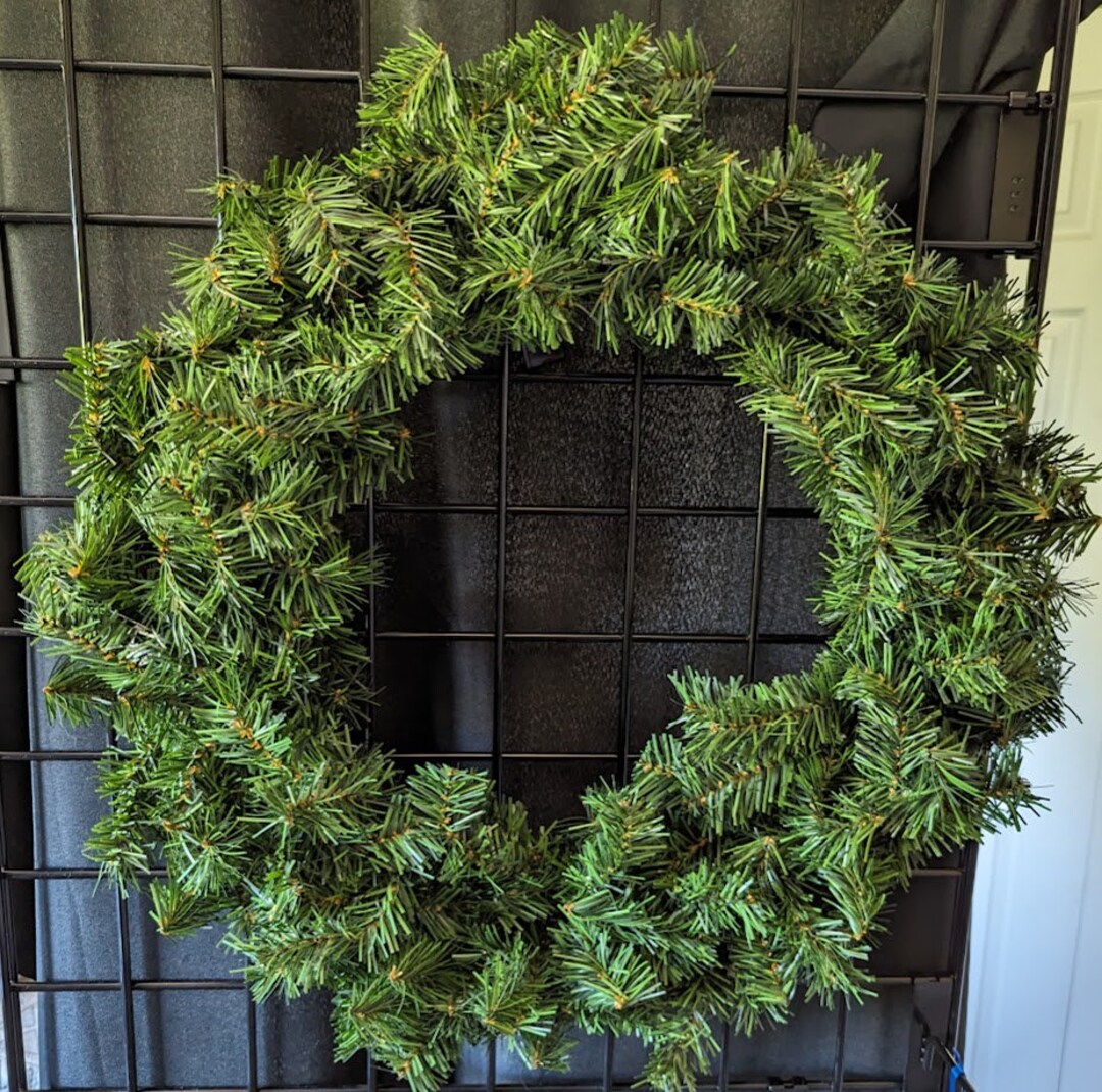 20 Artificial Canadian Pine Wreath Wreath Base Pine - Etsy