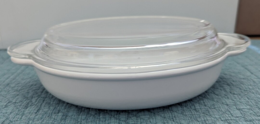 Vintage CORNING Ware Plain White Small 12 Oz Covered Cassarole Dish - Etsy