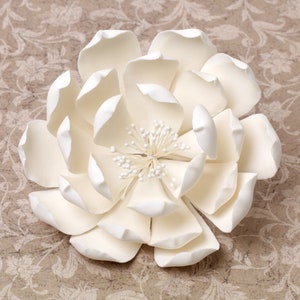Dahlia Sugar Flower Cake Topper | Gum Paste Flowers for Cake Decorating ...