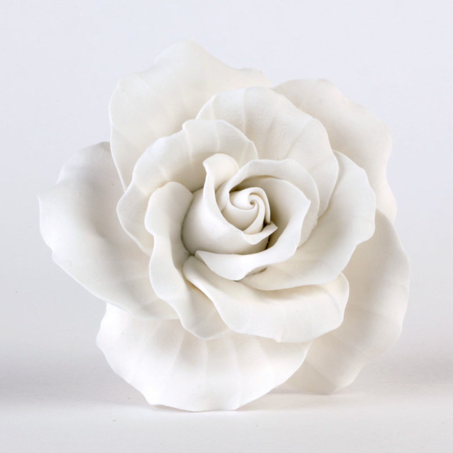 White Rose Sugar Flower Cake Topper | Assorted Size Gum Paste Flower ...