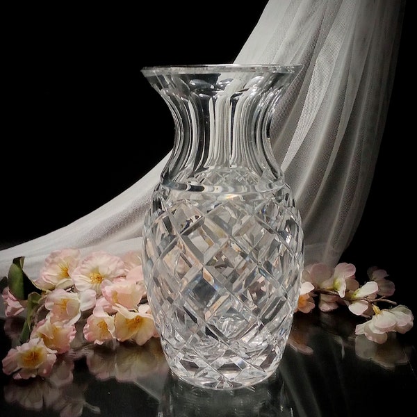 7 Inch Vase - Etsy