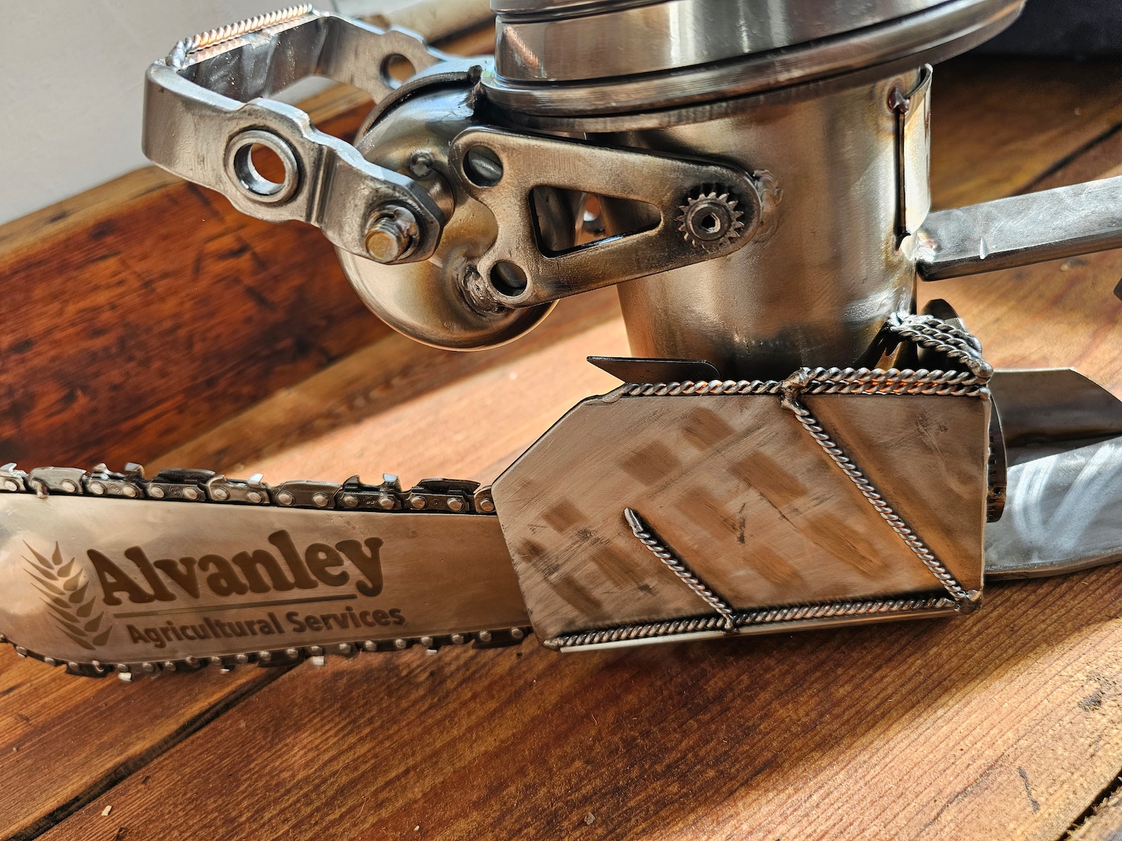 Custom Chainsaw Promo Metal Welded Art Sculpture. Tree Surgeon - Etsy