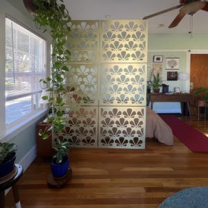 Wall Hanging Room Screen Divider, Privacy Screen, Partition, Wainscot ...