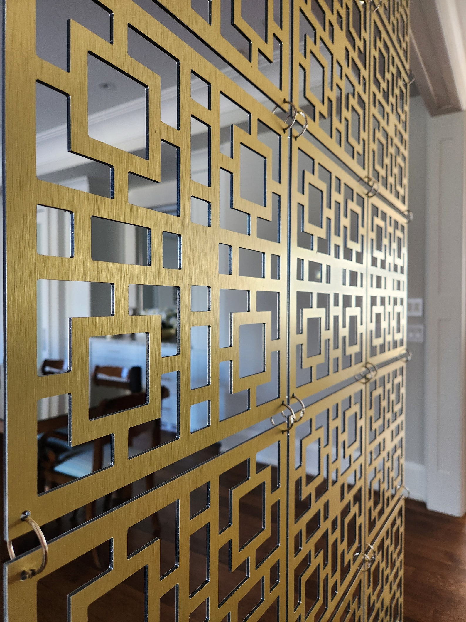 Wall Hanging Room Screen Divider, Privacy Screen, Partition, Wainscot ...