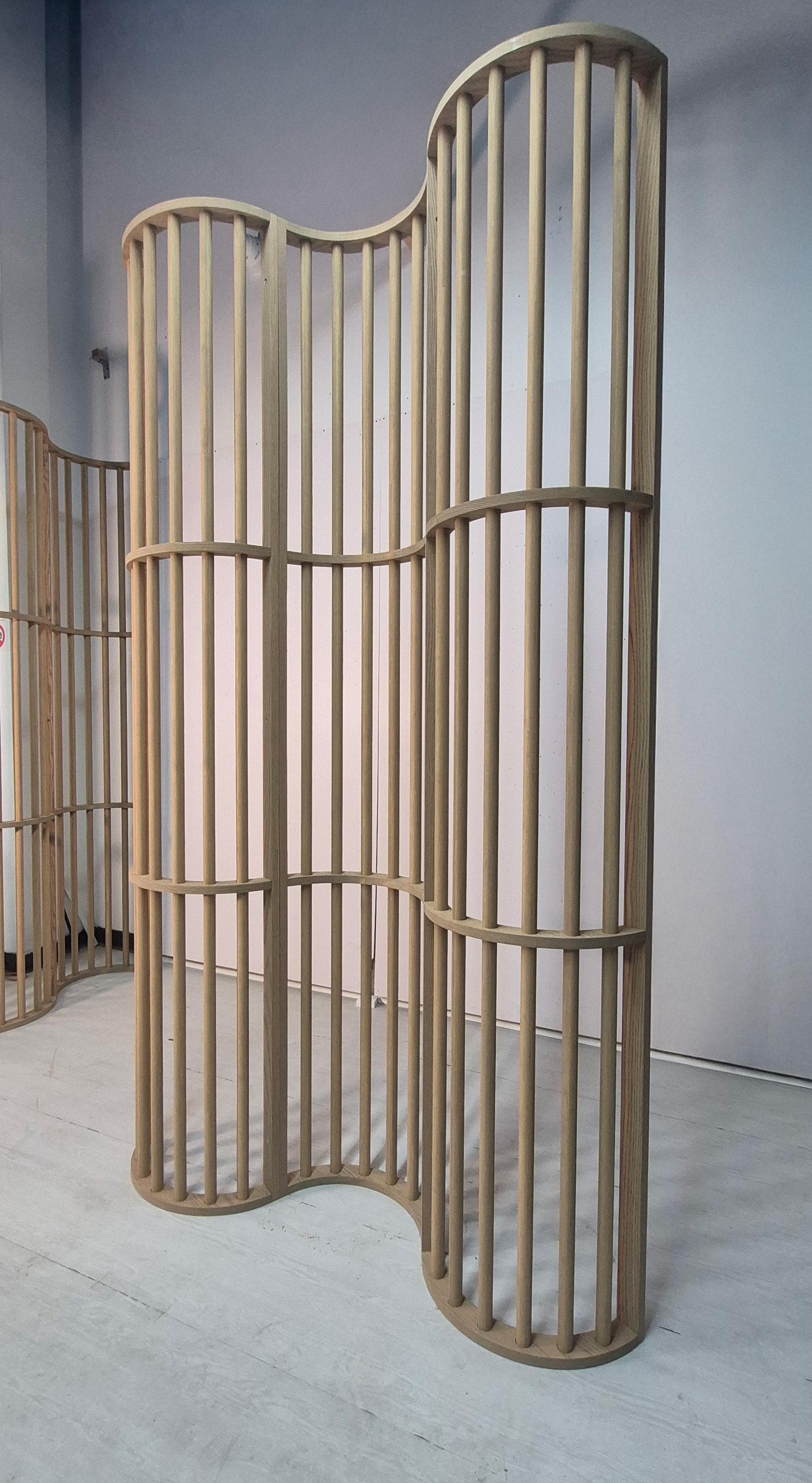 Solid Red Oak Curved Room Divider: Modern Slat Screen - Etsy
