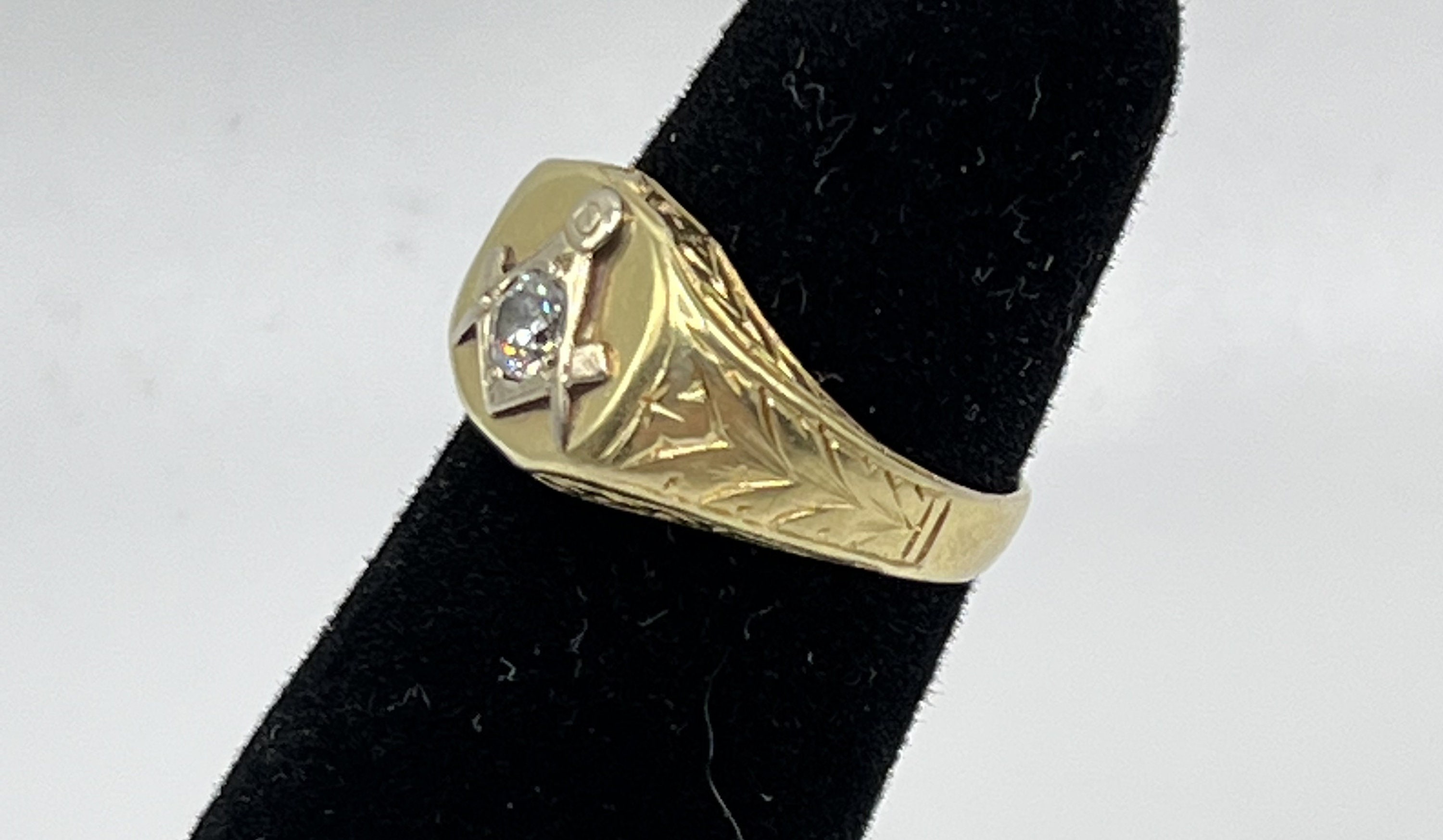 Vintage 14K Yellow Gold Masonic Ring With Mine Cut Diamond Size 6 - Etsy