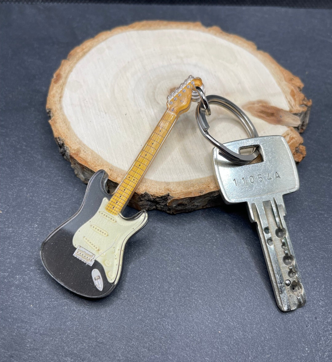 Fender Stratocaster Eric Clapton Guitar Keychain With or Without Pick ...