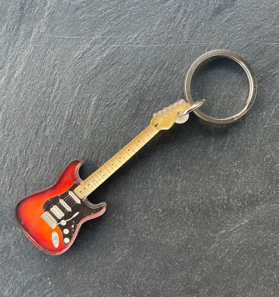 Fender Stratocaster HSH Miniature Guitar Keychain Guitar Musician Gift ...