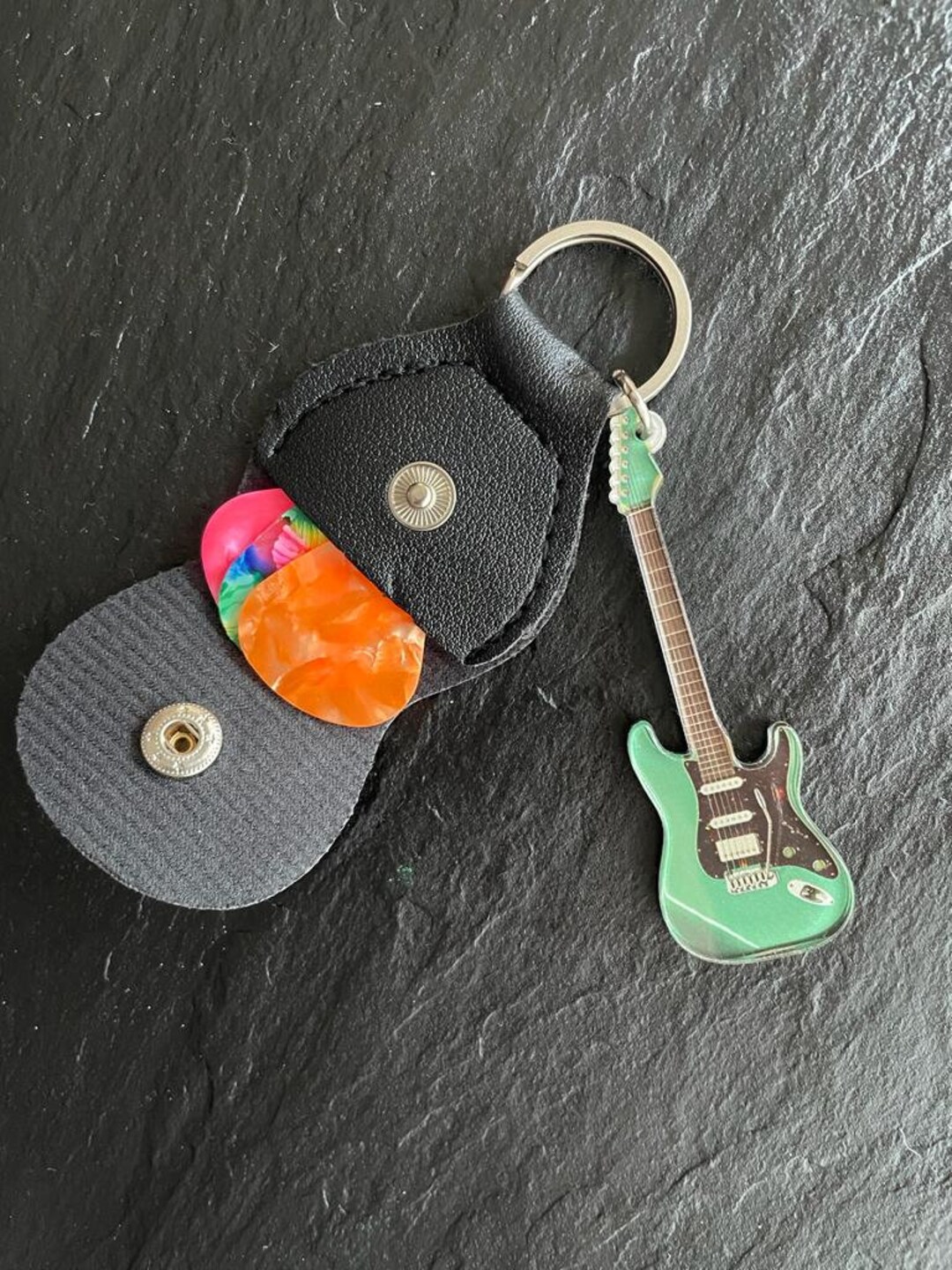 Green Fender Stratocaster Electric Guitar Keychain With Pick Holder and ...