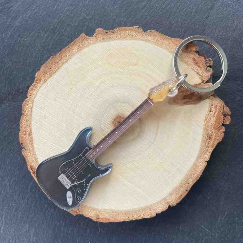 Fender Stratocaster Electric Guitar Keychain Miniature Guitar Christmas ...