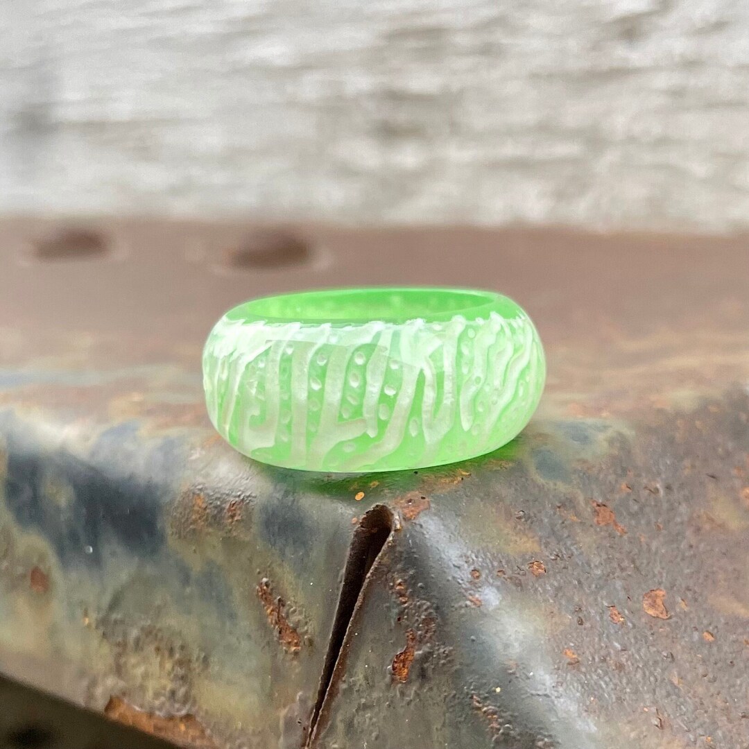 Radioactive - Vein Ring, Line Ring, Glow Ring, Green Ring - Etsy