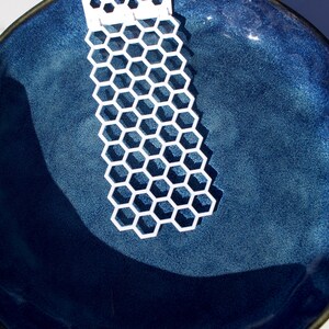 Floating Bee Ladder, Plastic Floating Bee Island for Drinking ...