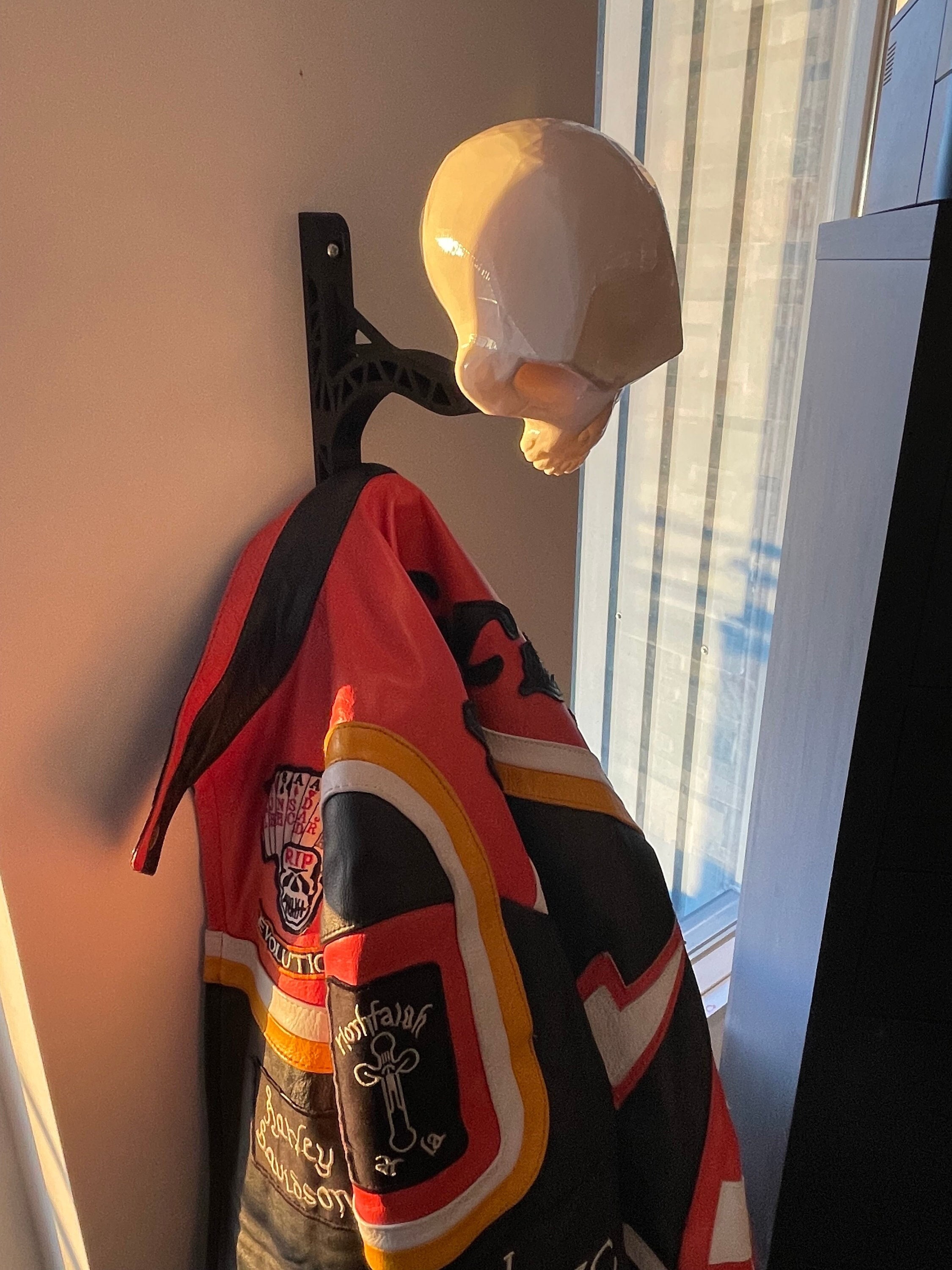 Red Helmet Holder helmet Display/hanger/wall Hook/support/rack ...