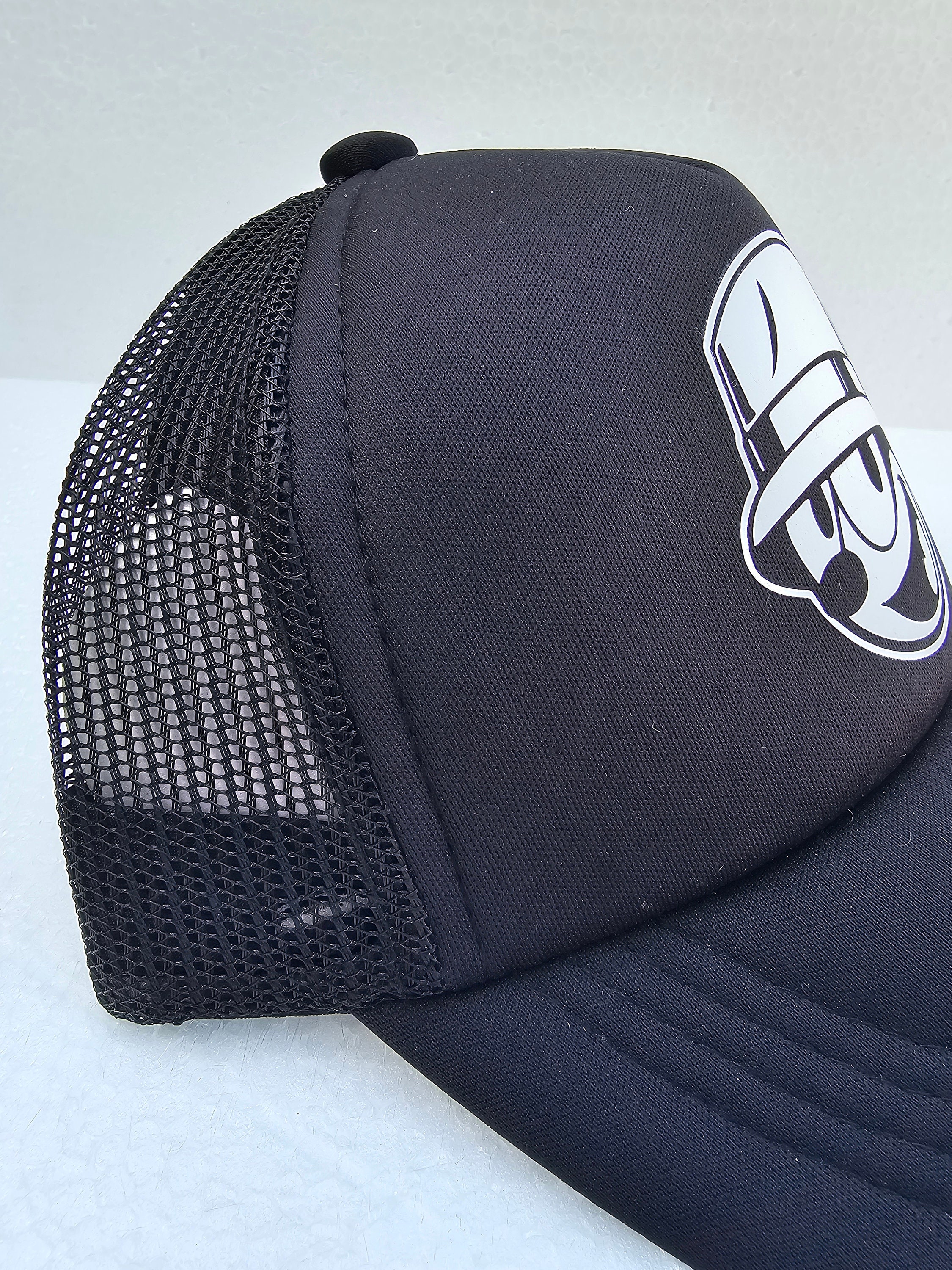 Unisex Felix the Cat Trucker Hat | El Gato Felix | Felix With Hat ...