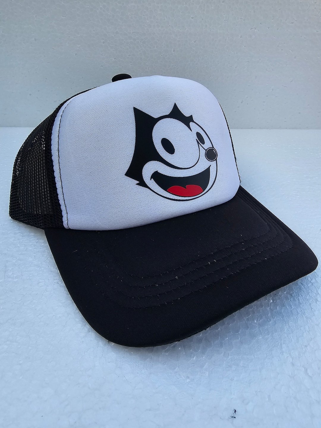 Unisex Classic Felix the Cat Foam Trucker Hat | Classic Felix | El Gato ...