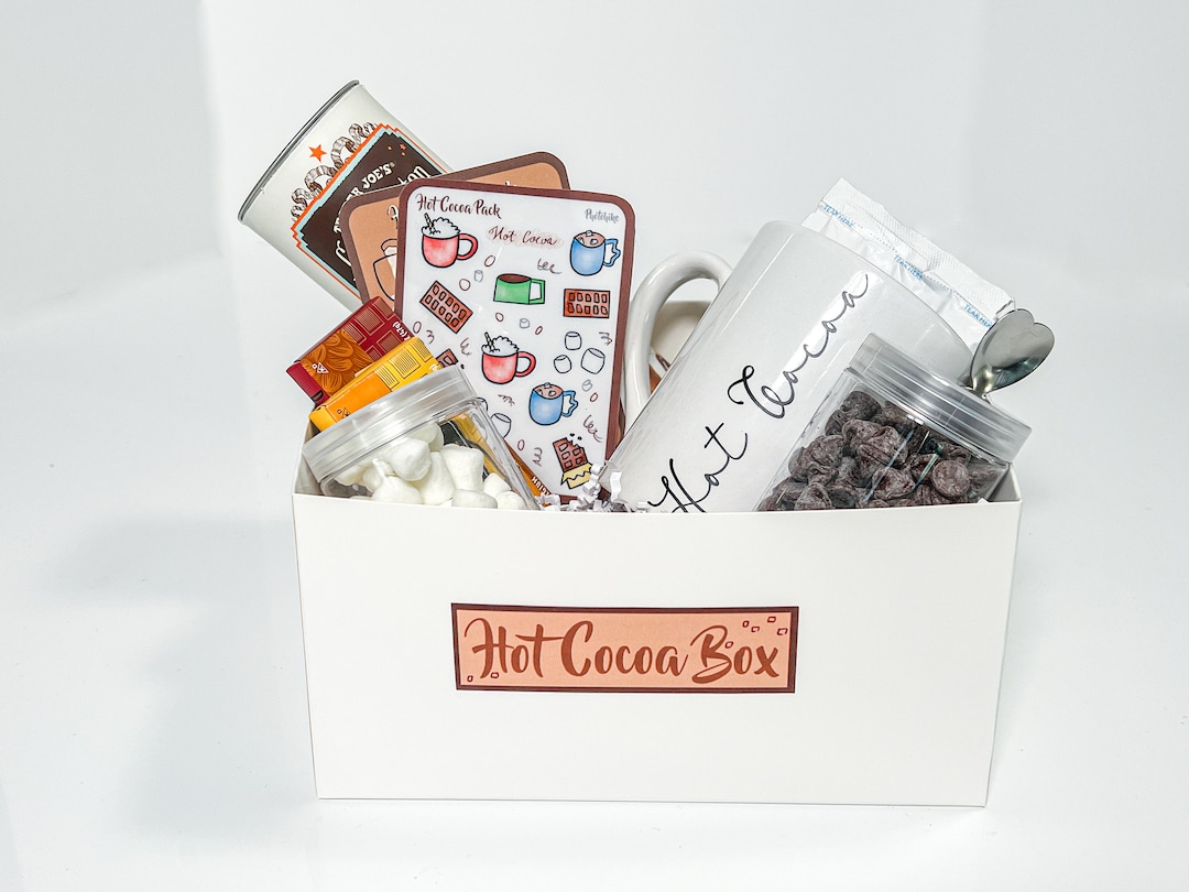 Personalized Hot Cocoa Gift Box / Christmas Cocoa Box/ Hot Cocoa Lovers ...