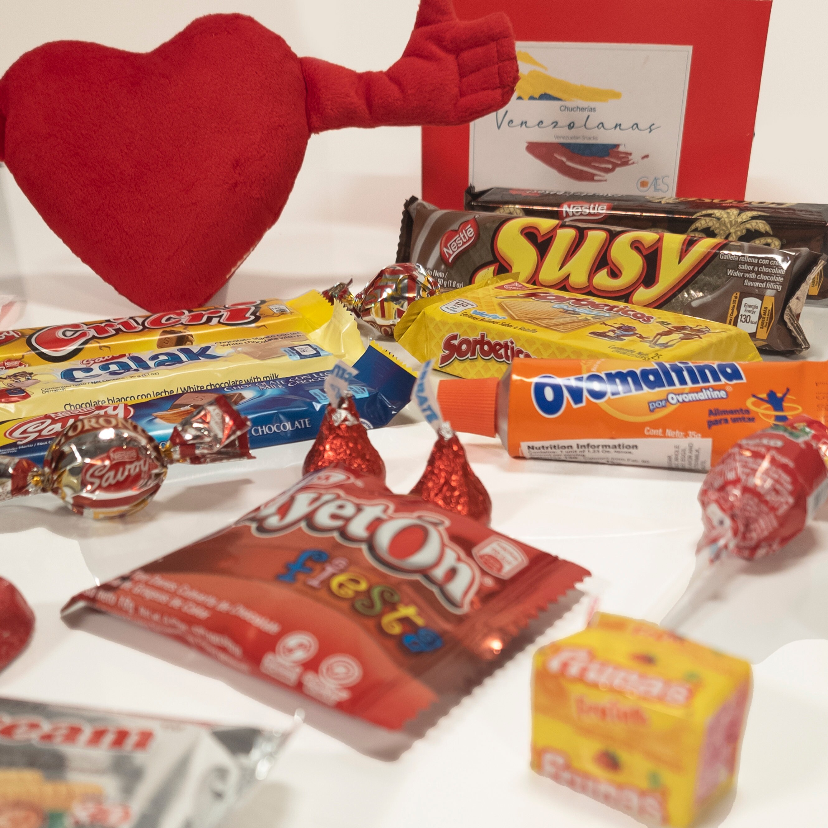 Chucherias Venezolanas / San Valentine / Venezuela Candies / Candy Box ...