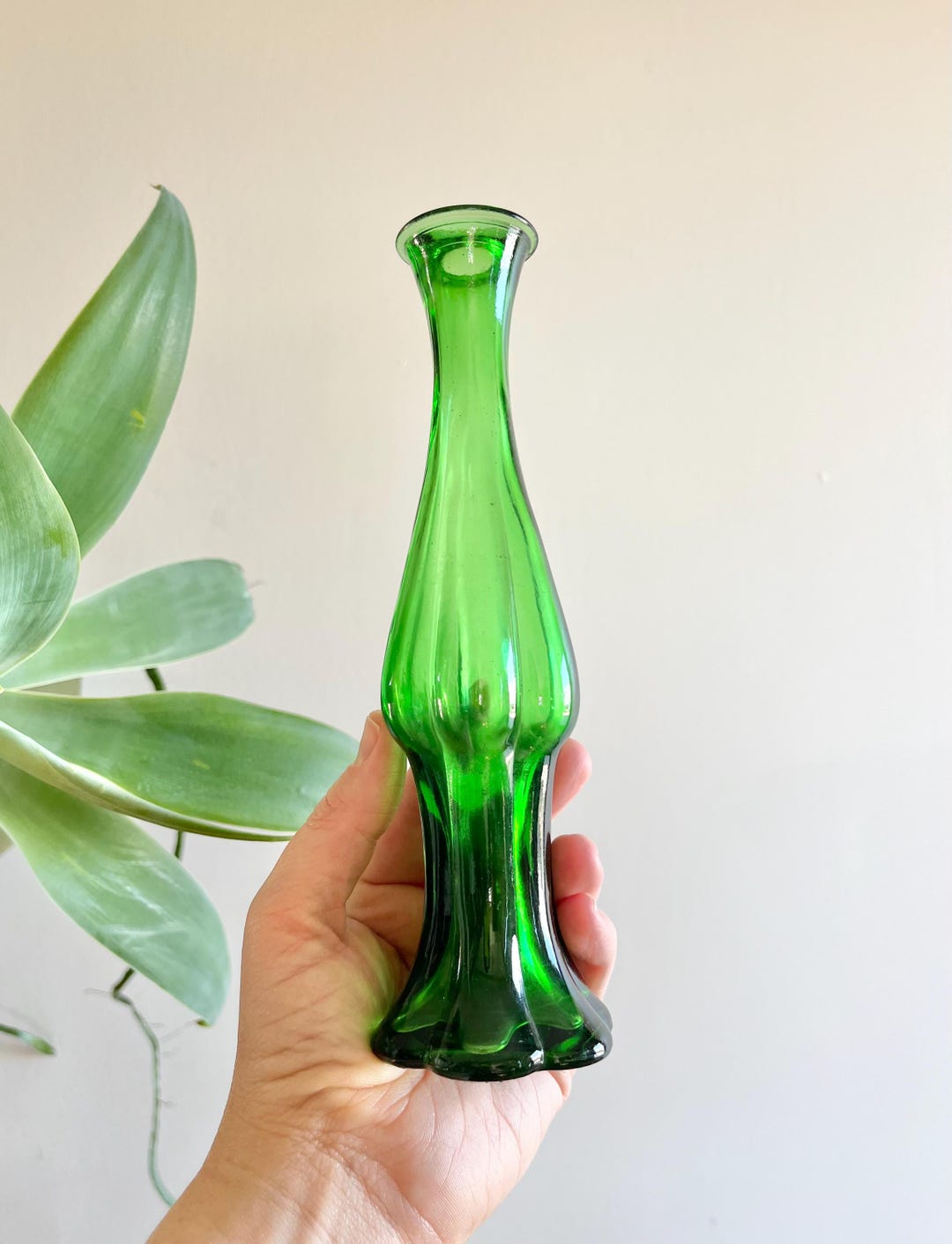 Vintage Emerald Green Glass Bud Vase - Retro Avon Glassware - Vintage ...