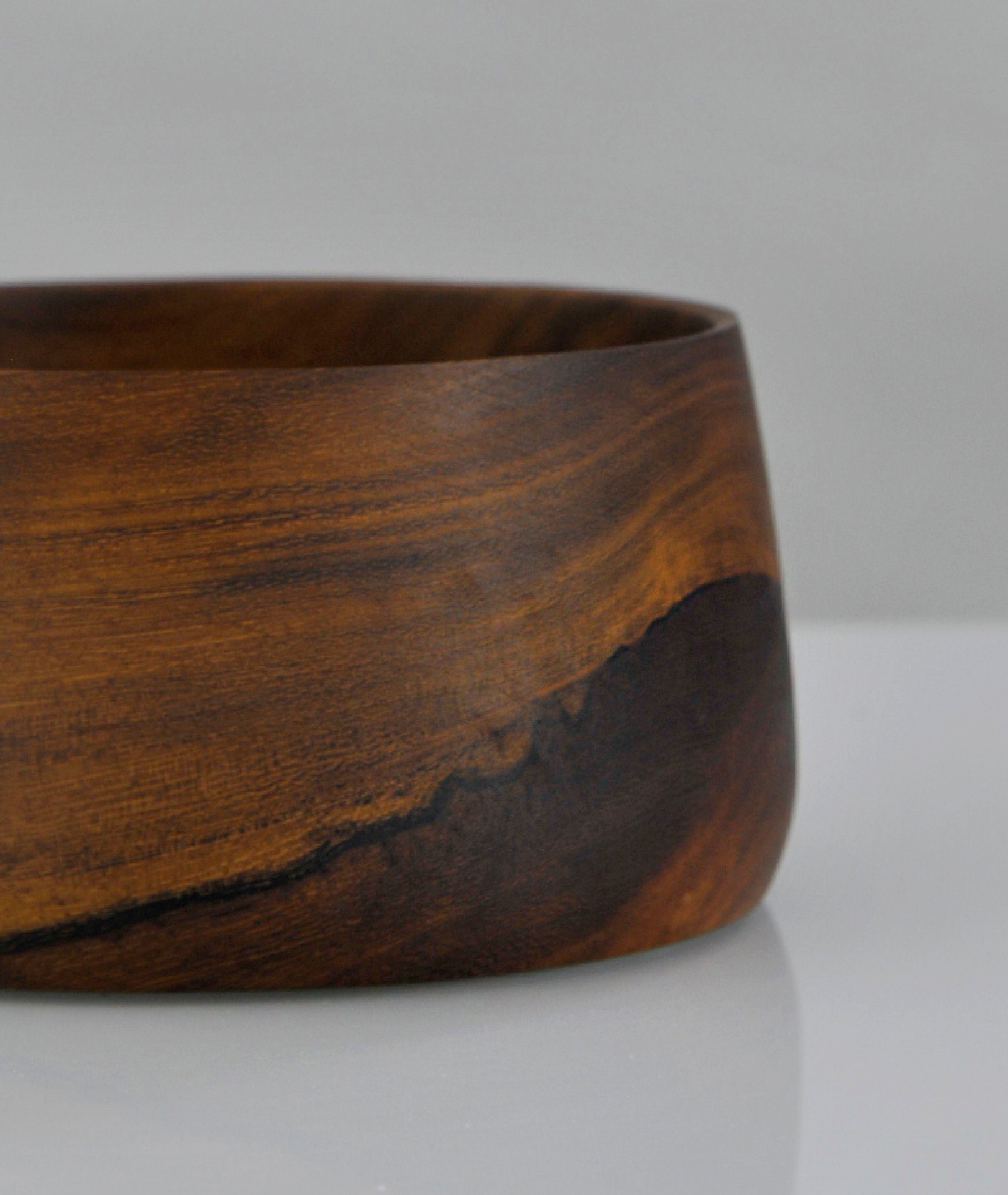 Medium Deep Wooden Bowl in Sapele Modern Design Decorative Bowl - Etsy