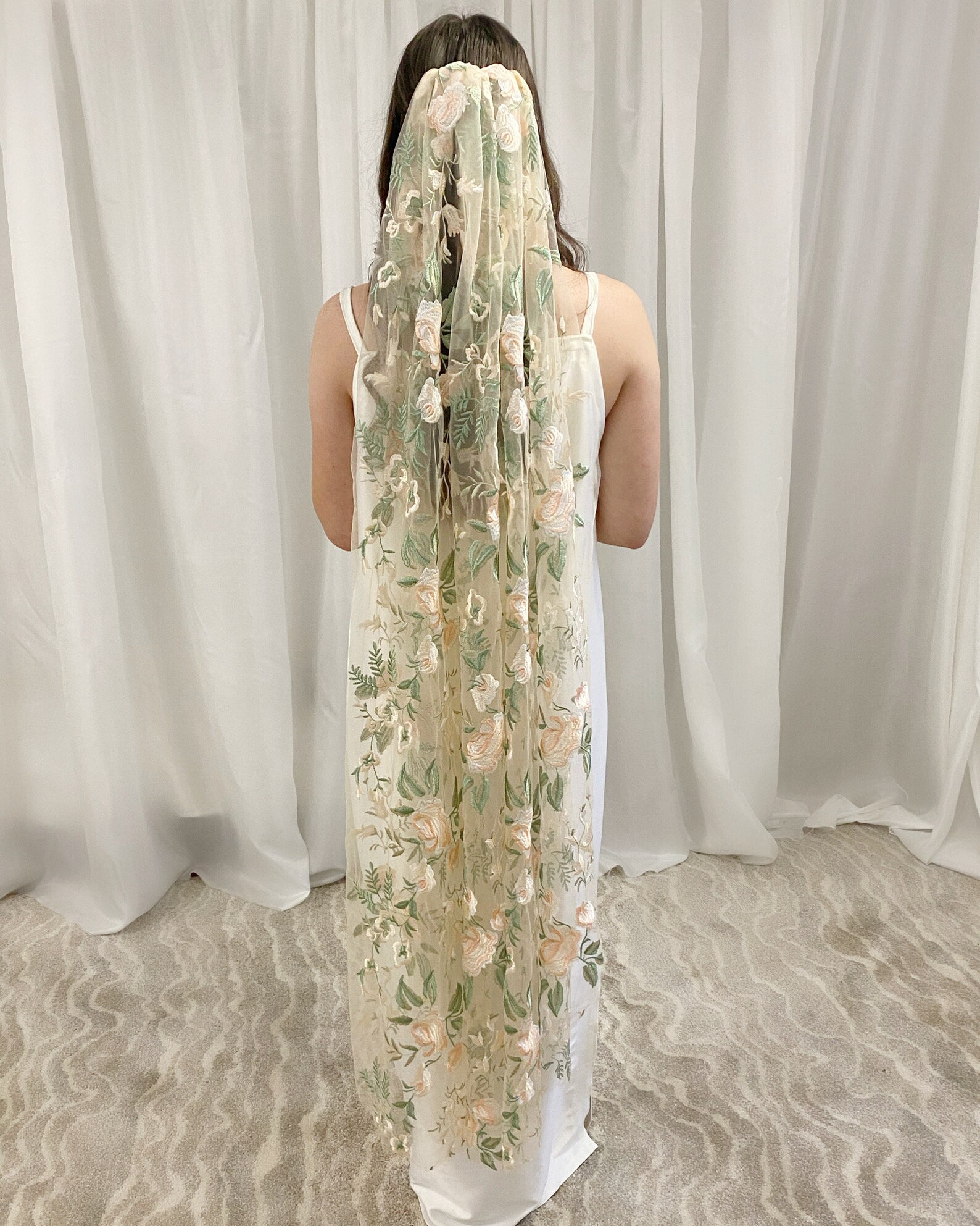 Floral Wedding Veil/embroidered Veil/flower Veil/unique - Etsy