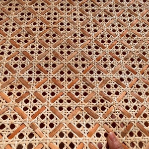 Rhombic Pattern Natural Cane Sheet Rattan Closed Weave Cane Webbing ...