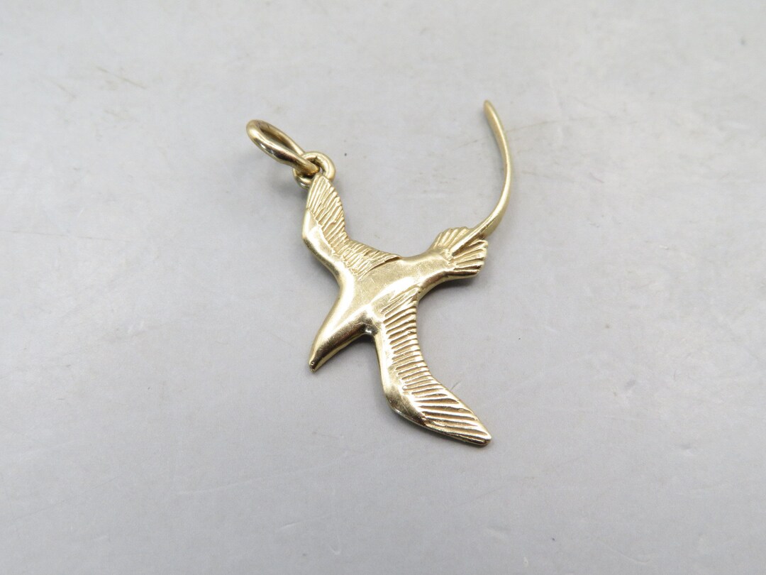Gold Charm Vintage Solid 14K Gold Three-dimensional Bird in Flight ...