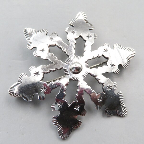 Snowflake Brooch Pin - Etsy
