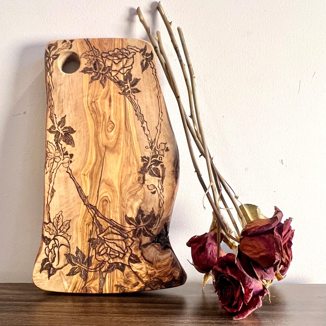 Pyrography Cutting Board - Art Nouveau Roses - Etsy