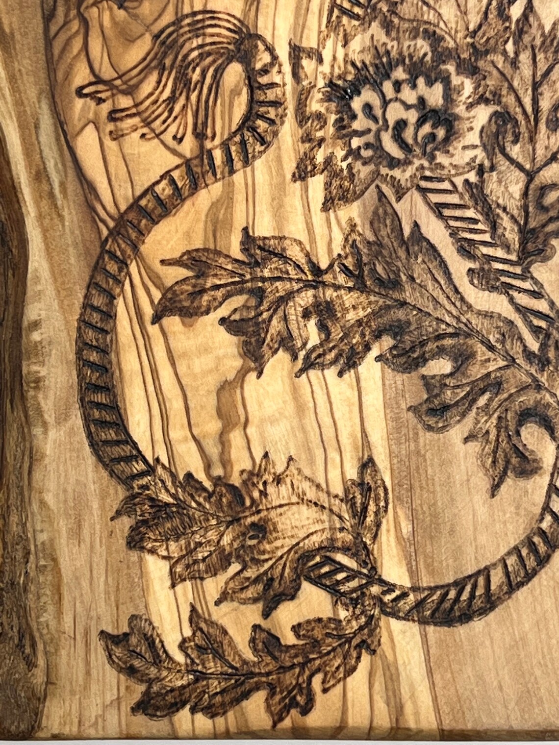 Olive Wood Cutting Board - Pyrography Cutting Board Floral Design - Etsy