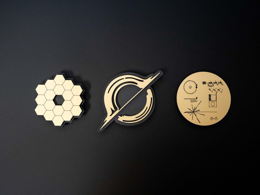 Metallic Gold Space Magnet Set of 3 | JWST Voyager Golden Record Black ...
