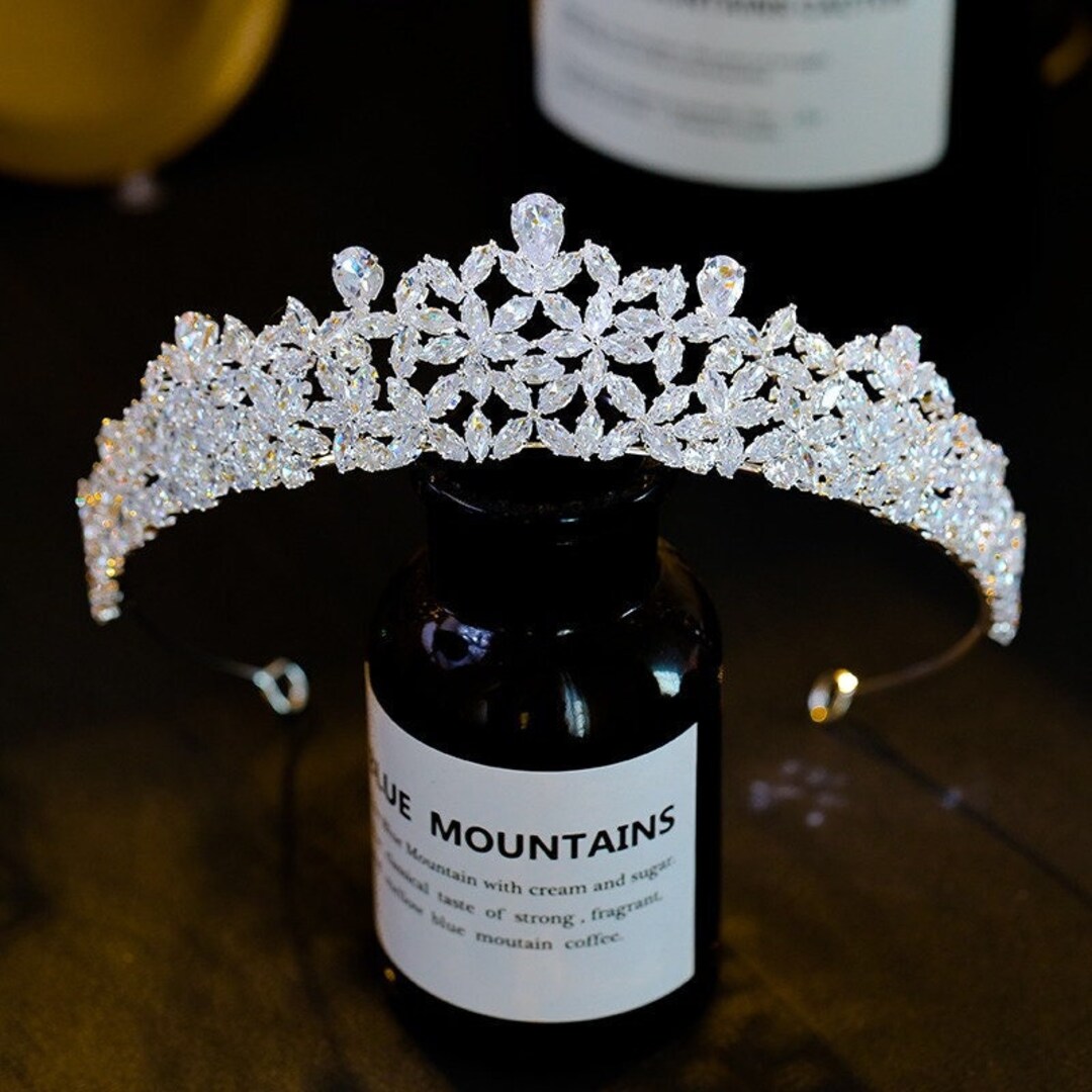 Swarovski Crystal Tiara, Crystal Wedding Tiara, Wedding Tiara, Bridal ...