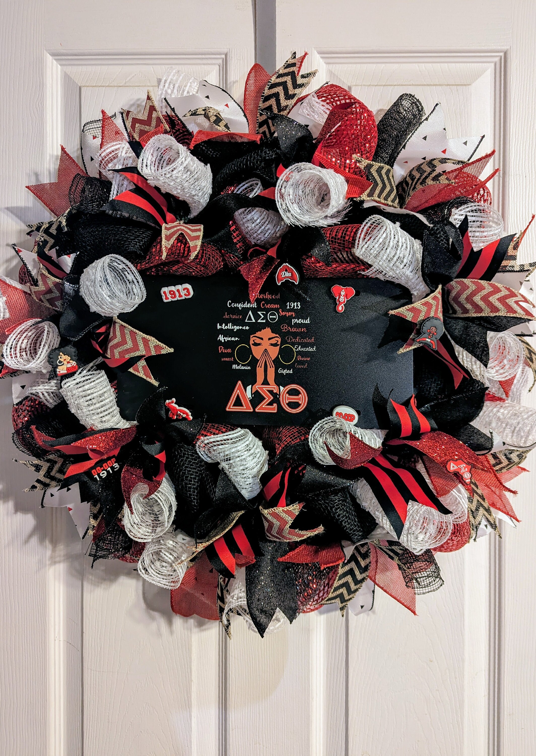 Delta Swag Wreath - Etsy