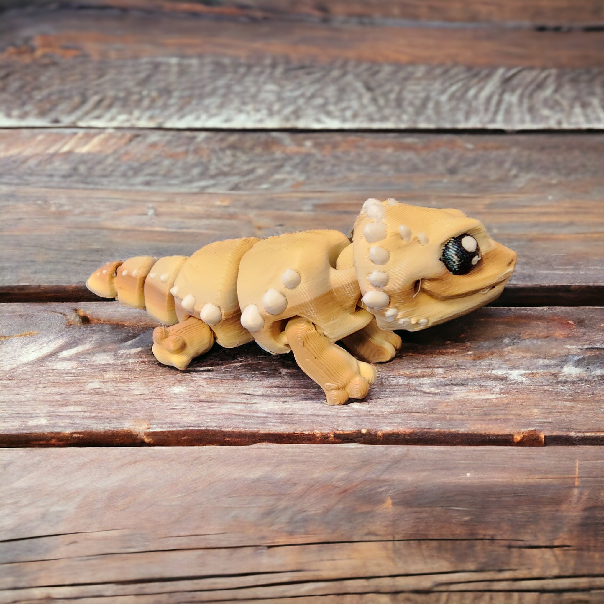 3D Printed Articulating Baby Bearded Dragon Toy Multi Color Printed ...